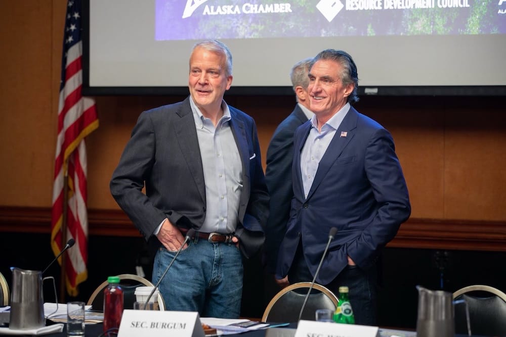 Trump Cabinet Visits Alaska to Boost Oil Drilling and Gas Projects