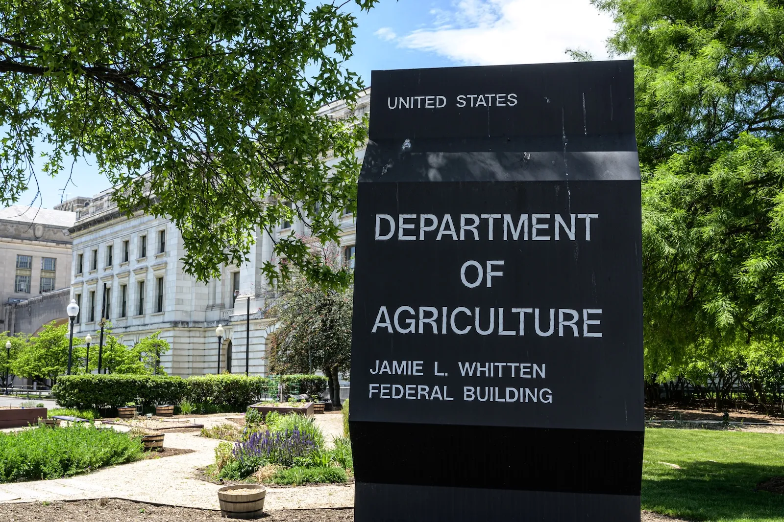 USDA Sees Over 15,000 Employees Take Buyout in Efficiency Push